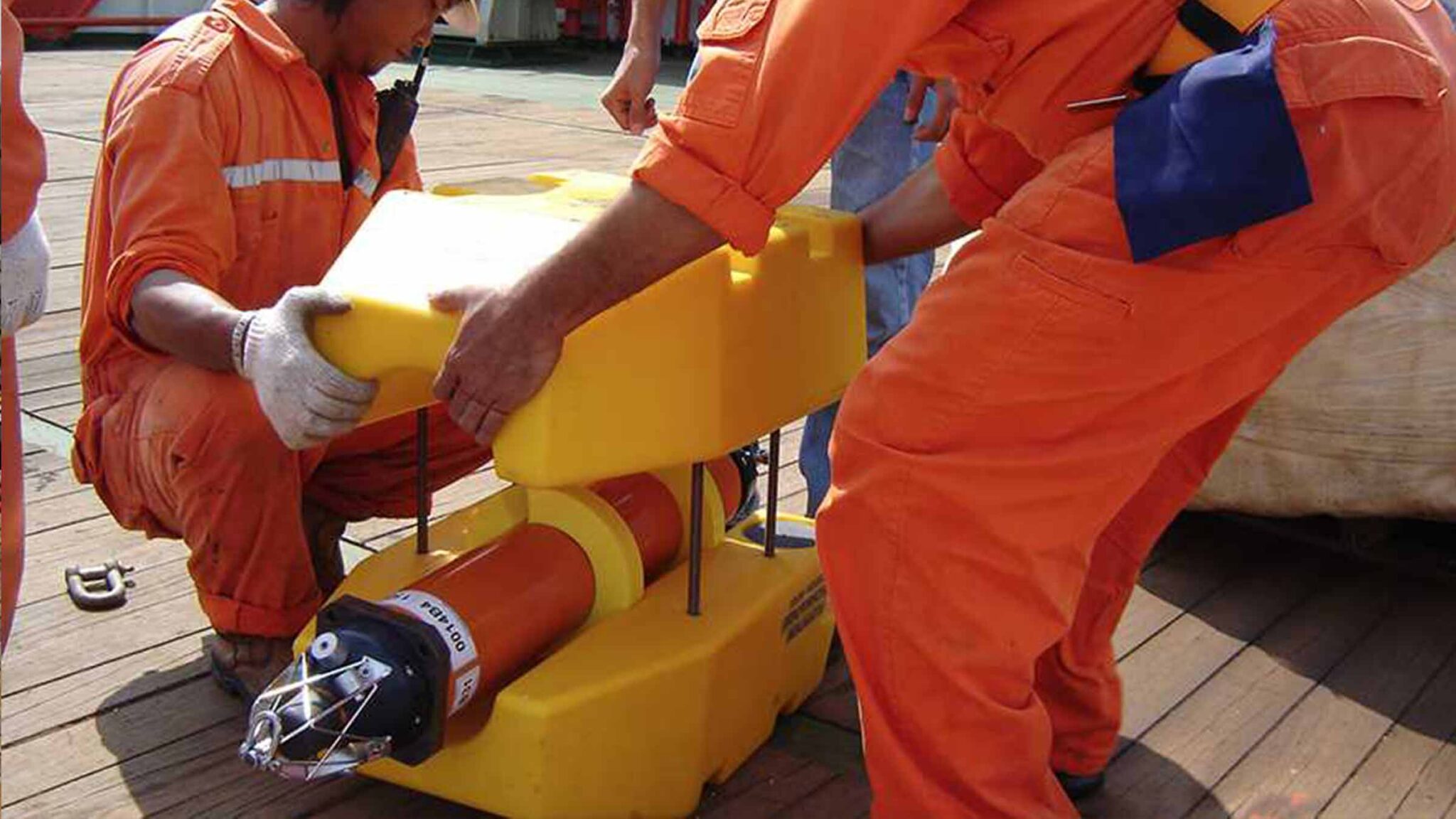 Floatation collars - Sonardyne