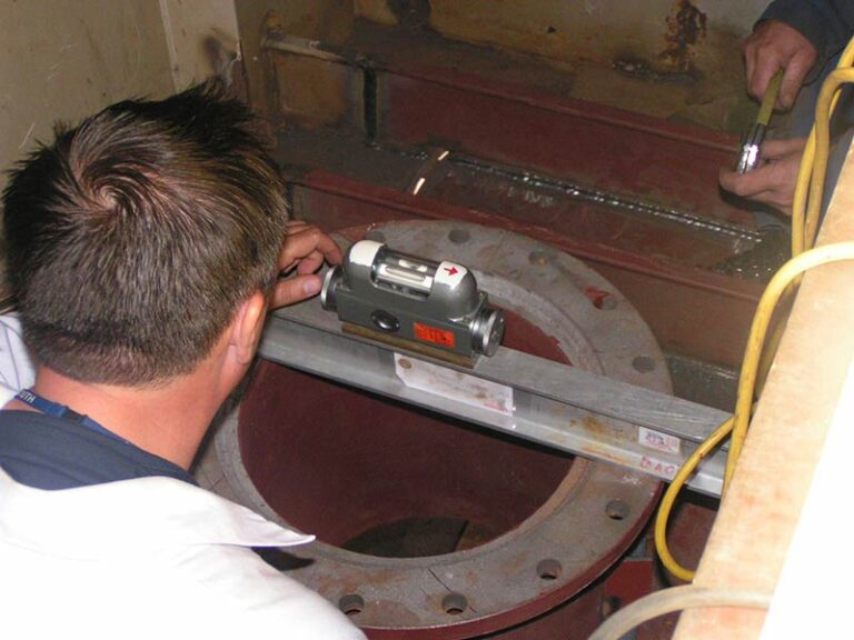 Introduction to Through-Hull Deployment Machine - Sonardyne