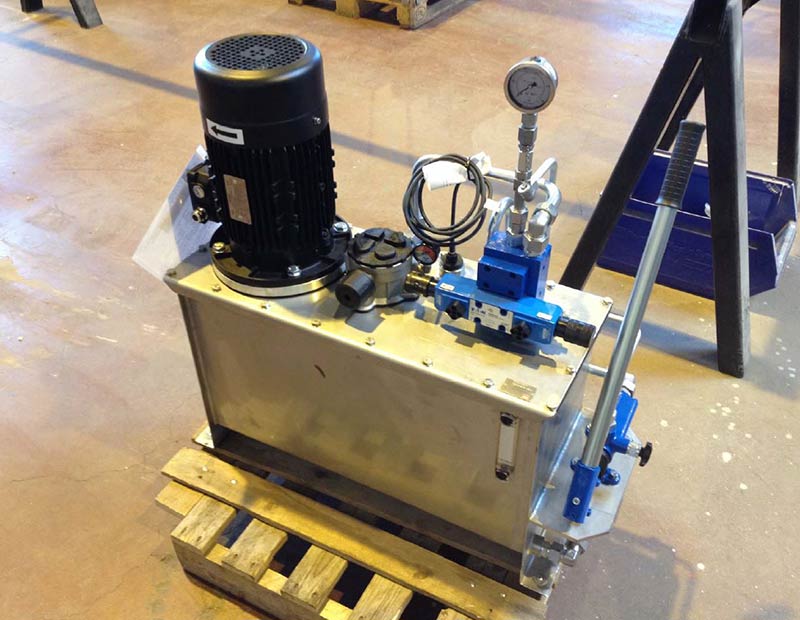 Introduction to Through-Hull Deployment Machine - Sonardyne